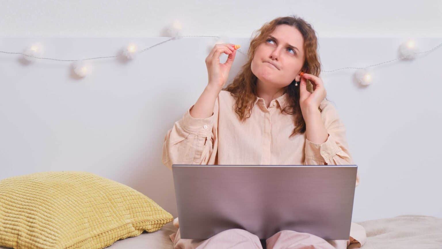 8 Best Ways To Deal With Upstairs Neighbors Stomping (2026)